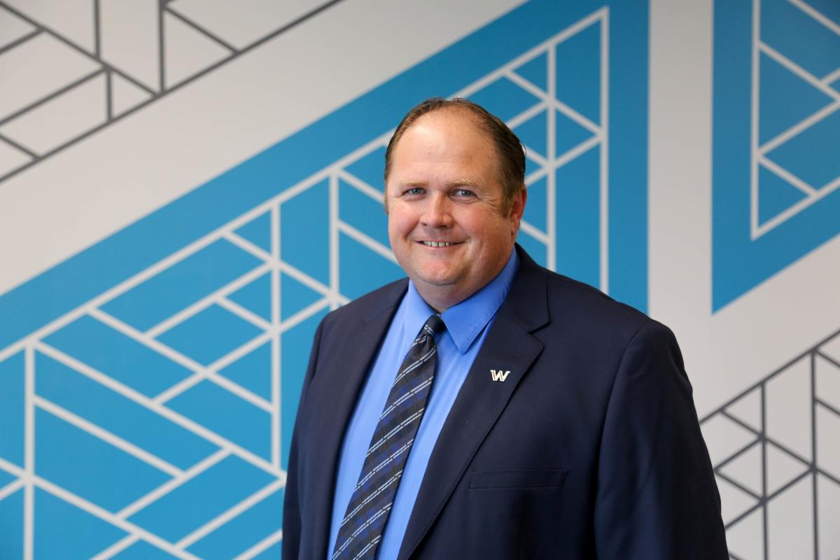 Dart among 24 college presidents to win PTK Paragon Award